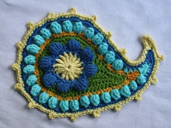 Paisley floral crochet pattern