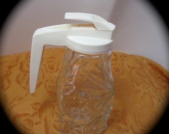 Popular items for syrup decanter on Etsy