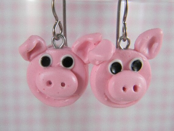 Polymer Clay Pig Earrings by JerisJewelryBox on Etsy