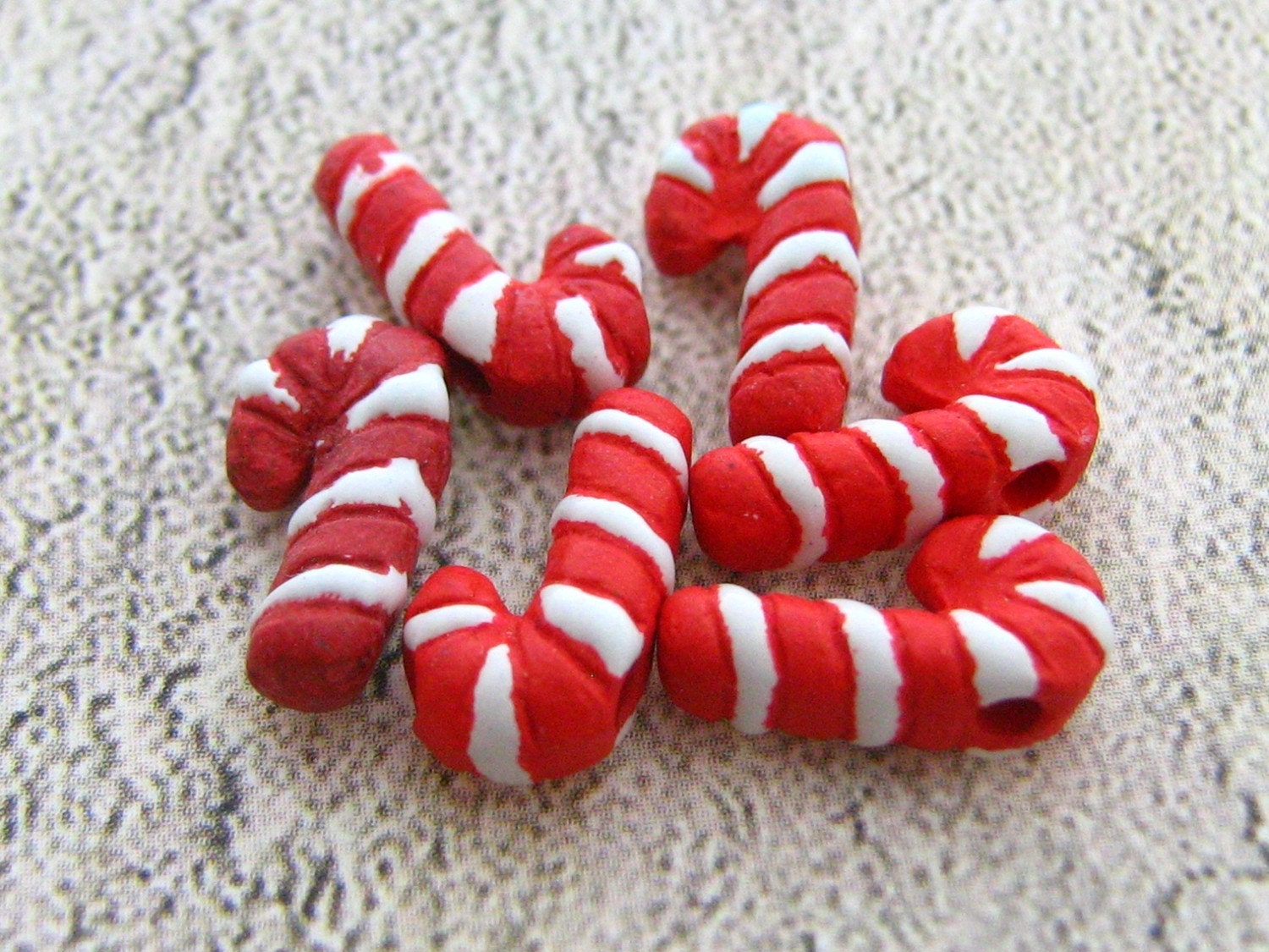 20 Ceramic Beads Tiny Candy Cane Beads CB97