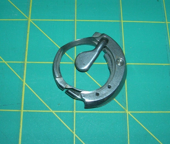 Vintage Singer Touch & Sew 626 Bobbin Case