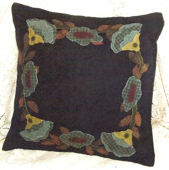 Primitive Folk Art Wool Applique Pattern: RING by PrimFolkArtShop