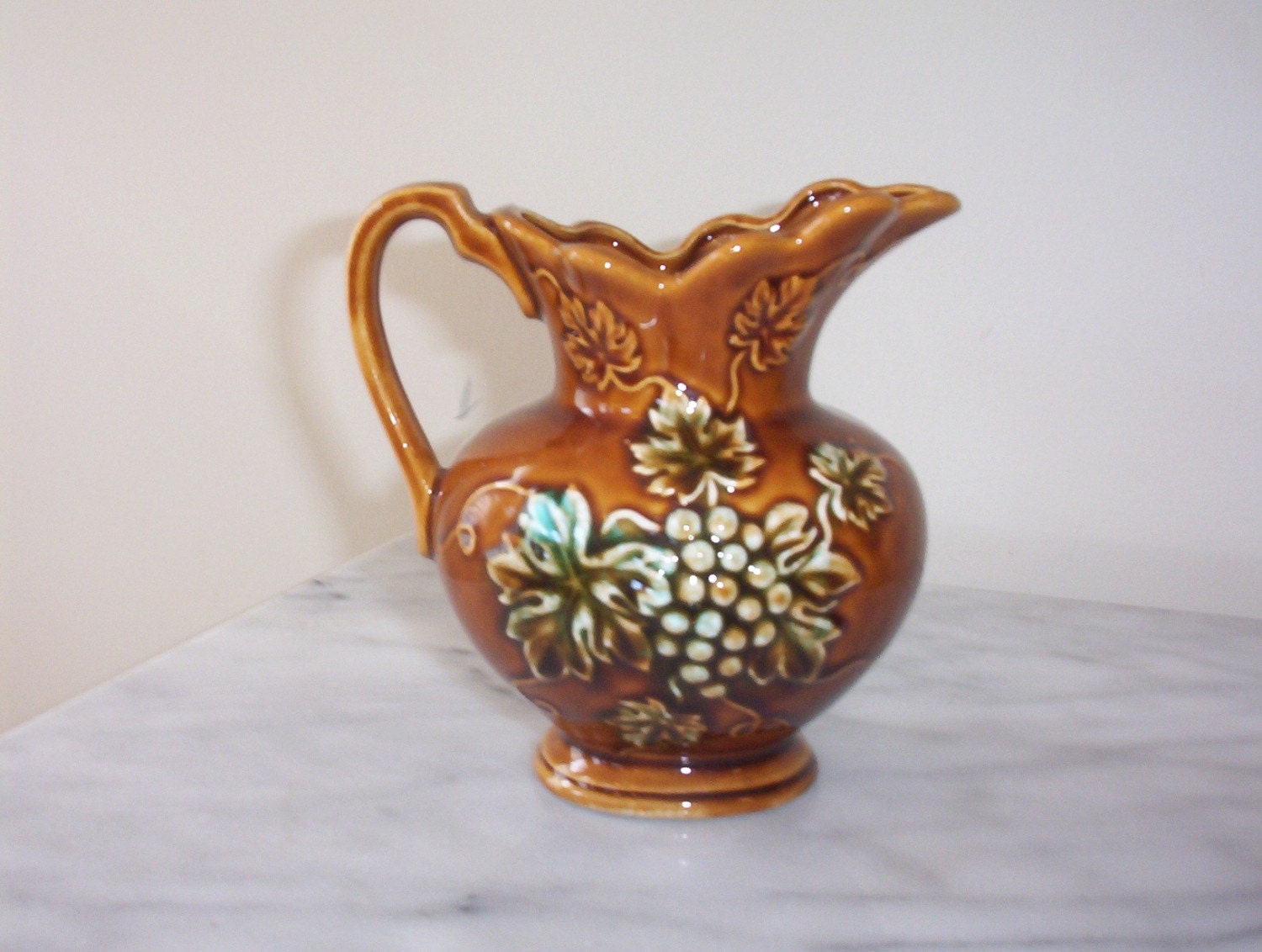 Elegant Japanese Pitcher – Haute Juice