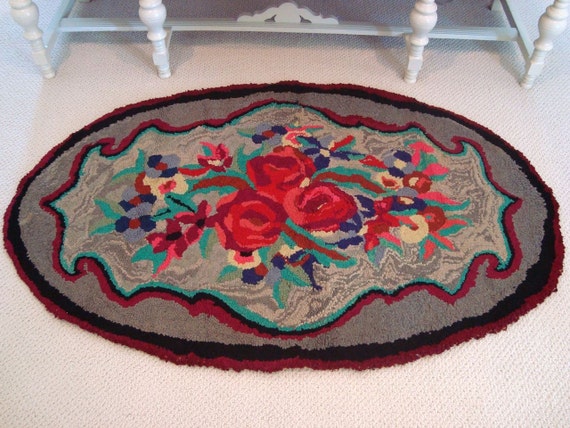 On SALE Vintage Wool Hand Hooked Oval Rug ReTrO ReD Roses