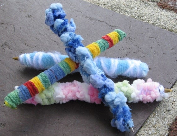 Items similar to Yarn Pens on Etsy