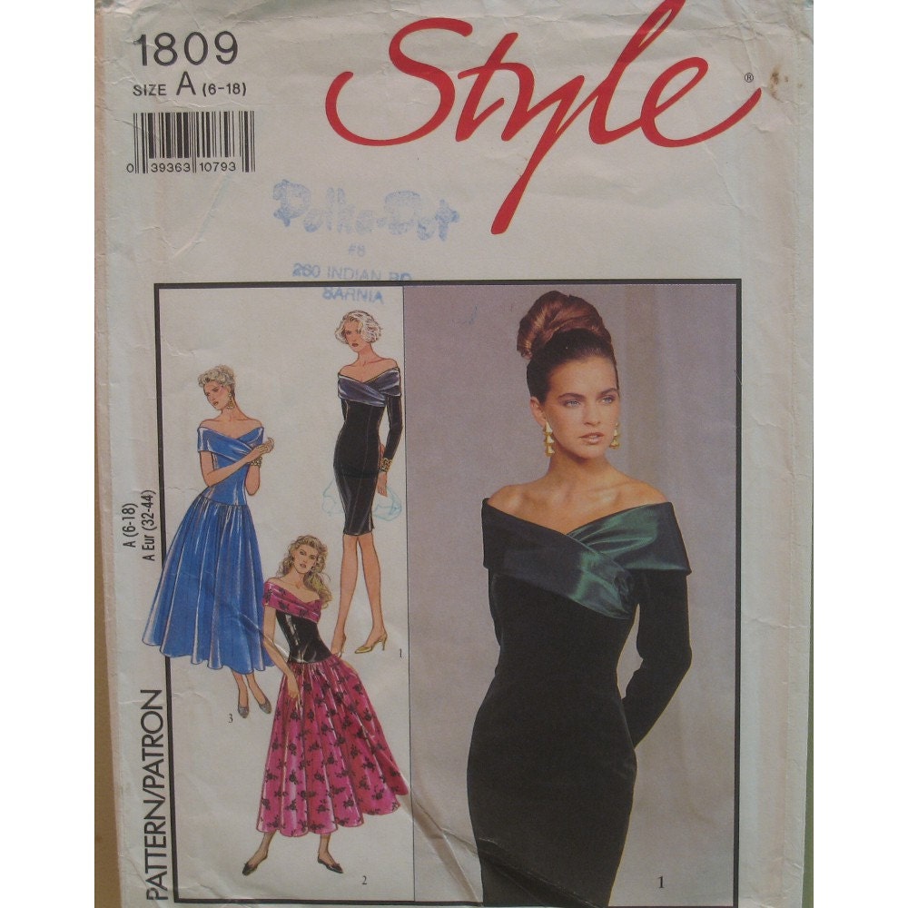 Off the Shoulder Dress Pattern Evening Prom Bride by VogueVixens