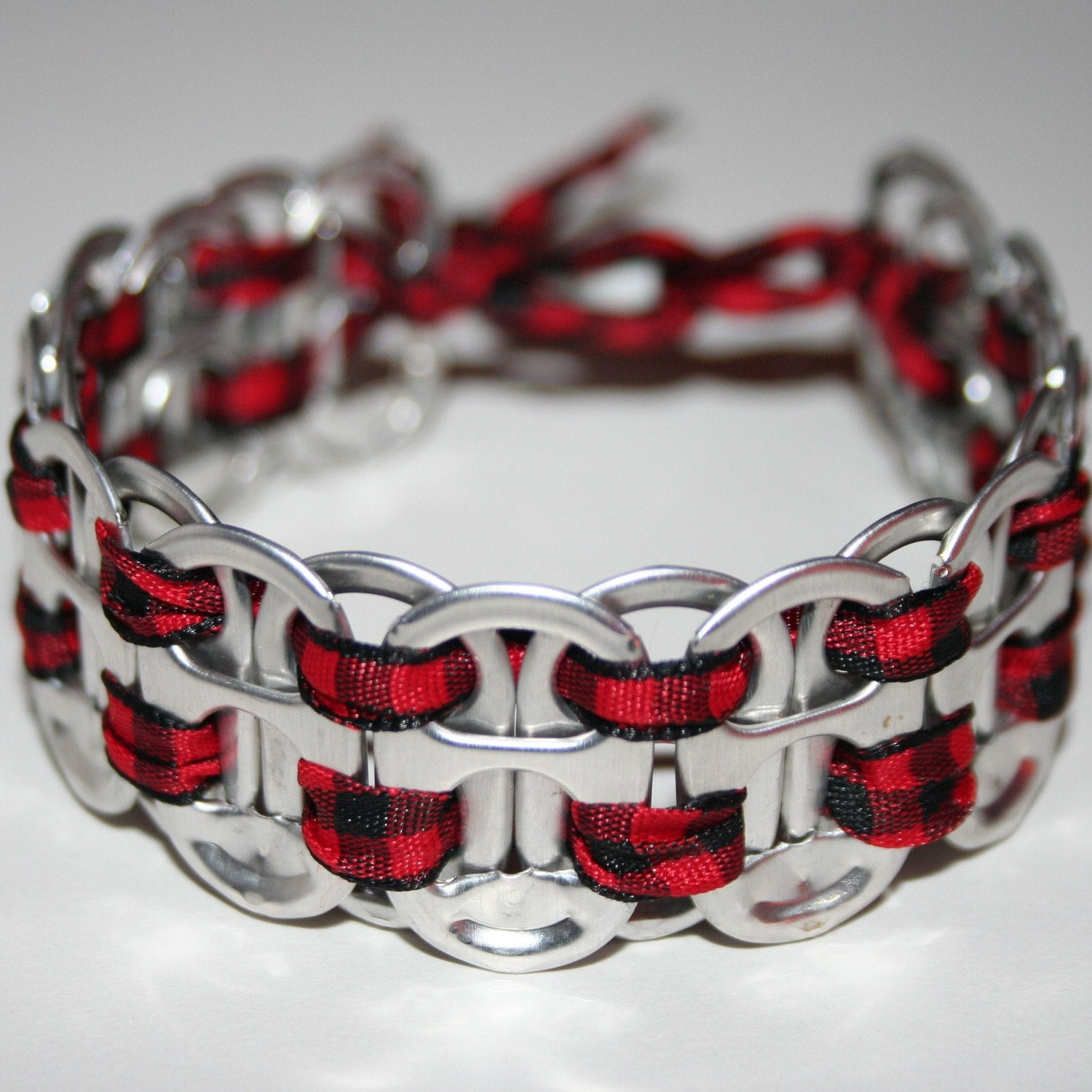 Red and Black Pop Can Tab Bracelet with Skull Bead Closure