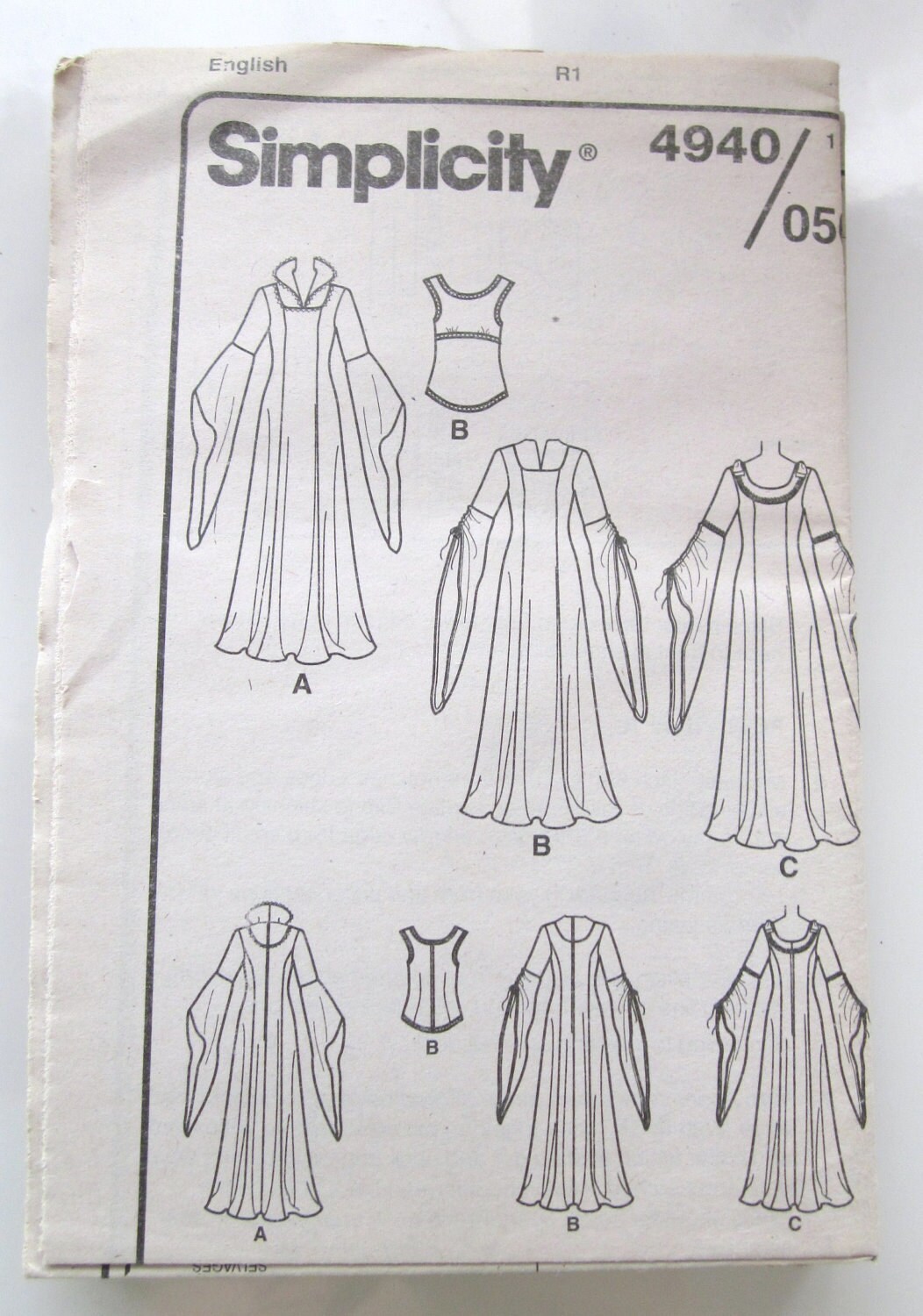 Simplicity 4940 Medieval Costume Dress and Yoke Size 10 12 14