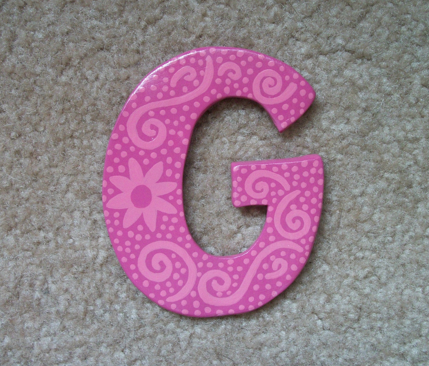 Wall Art Letter G in Hot Pink and Tafetta Pink