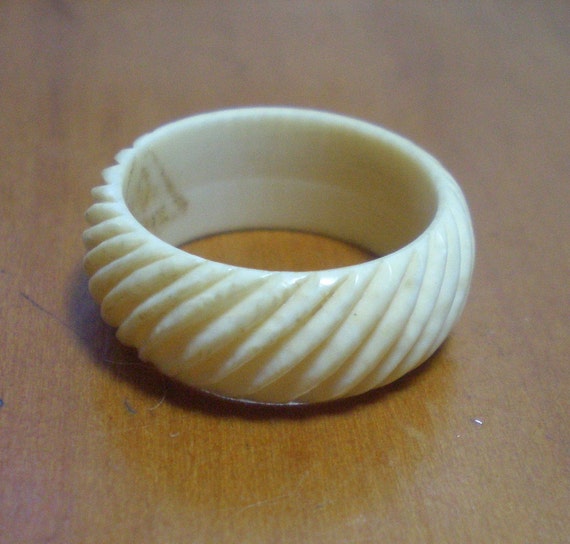 Carved Ivory Ladies Ring Size 5.75 Not by VintageJunkDrawerToo