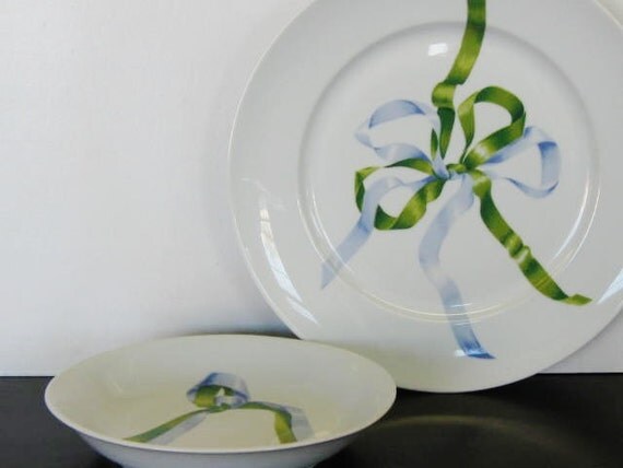 French Limoges Dinnerware Jacques Coeur Dinner Plate and