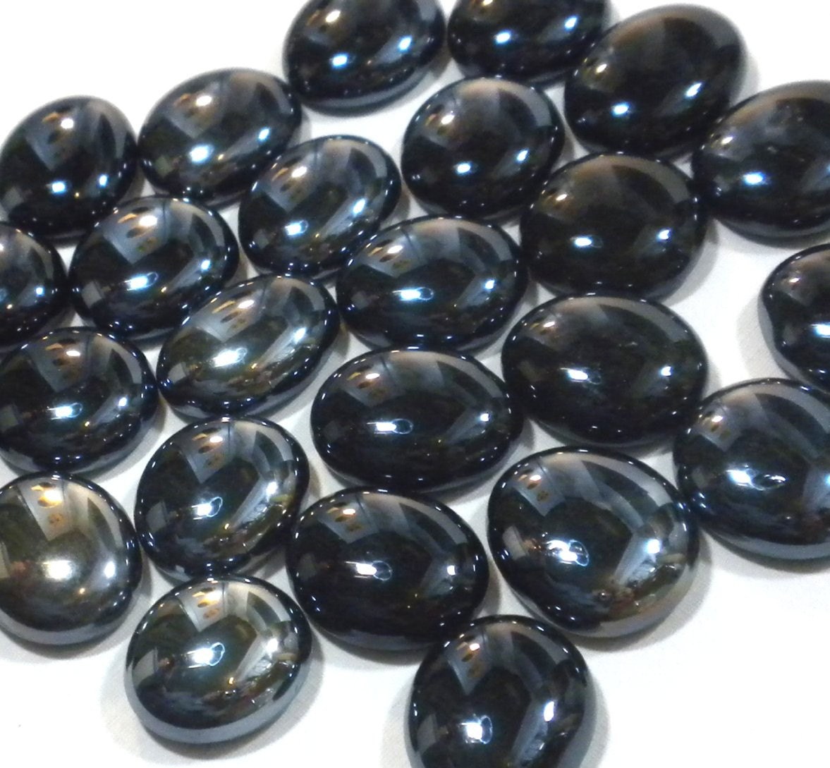 Black Iridescent Flat Back Glass Gems Mosaic Tiles Set Of 25