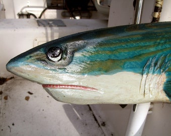 Popular items for requin sculpture on Etsy