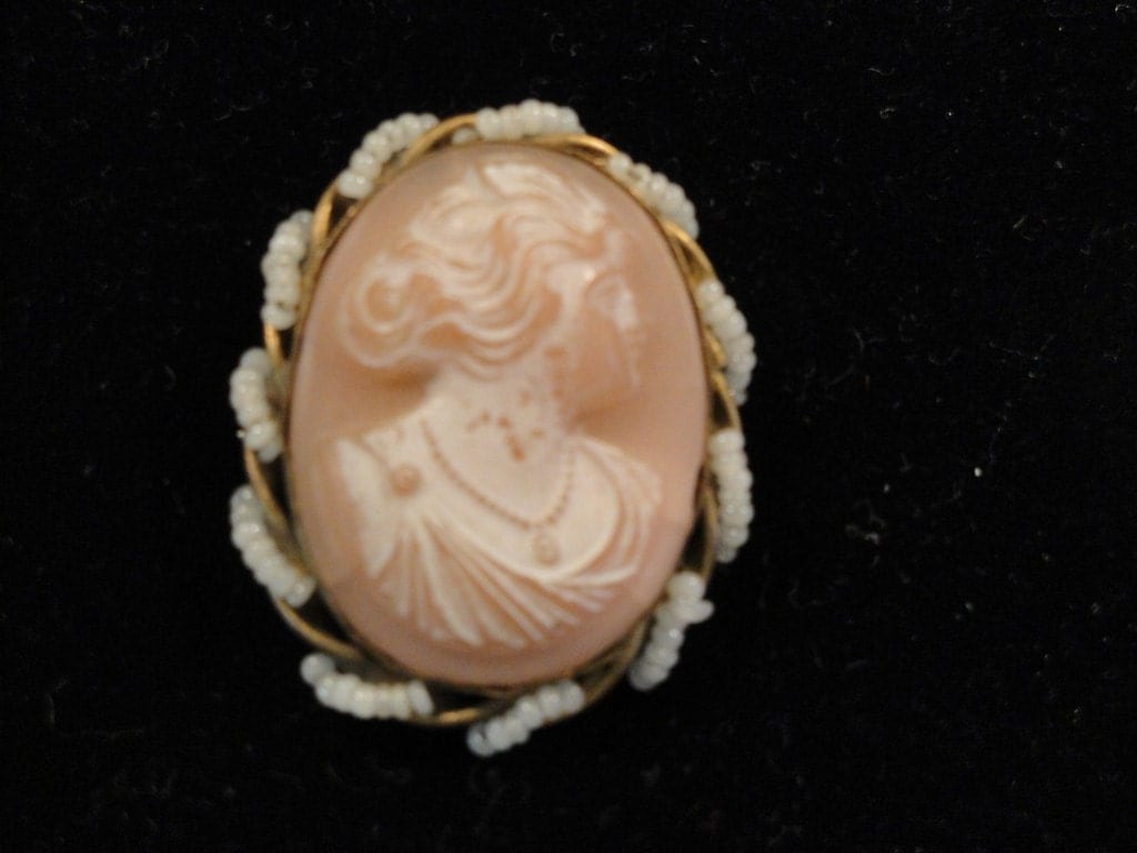 Pink Cameo Pin – Haute Juice