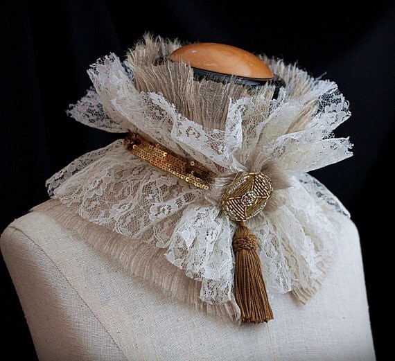 ELIZABETH Lace Ruff Neckpiece by carlafoxdesign on Etsy