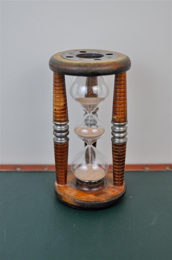 Rare Unique Wooden Hourglass //ANTIQUE//