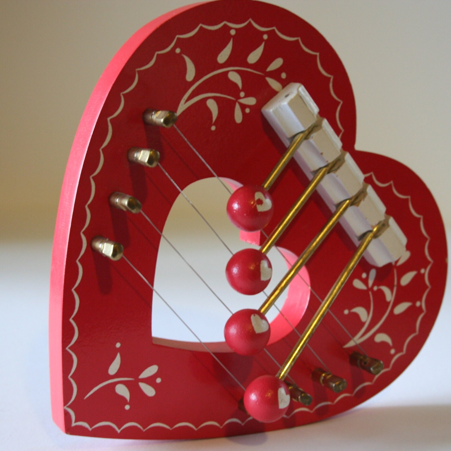 Vintage Scandinavian Door Harp Red Heart