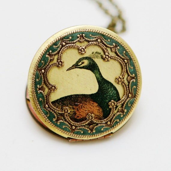 Items similar to Locket,Brass Locket,Peacock Locket,Green Locket,Photo ...