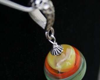 Popular items for lampwork pendants on Etsy