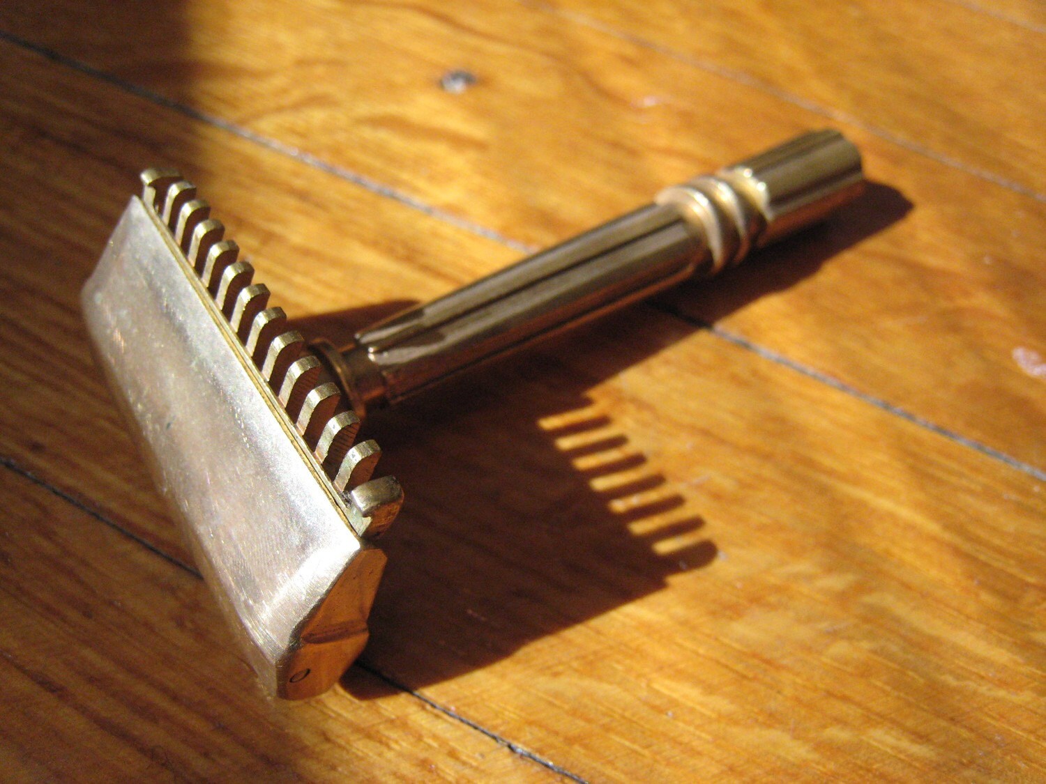 Vintage Gem Micromatic Brass Razor 1932 Steam Punk