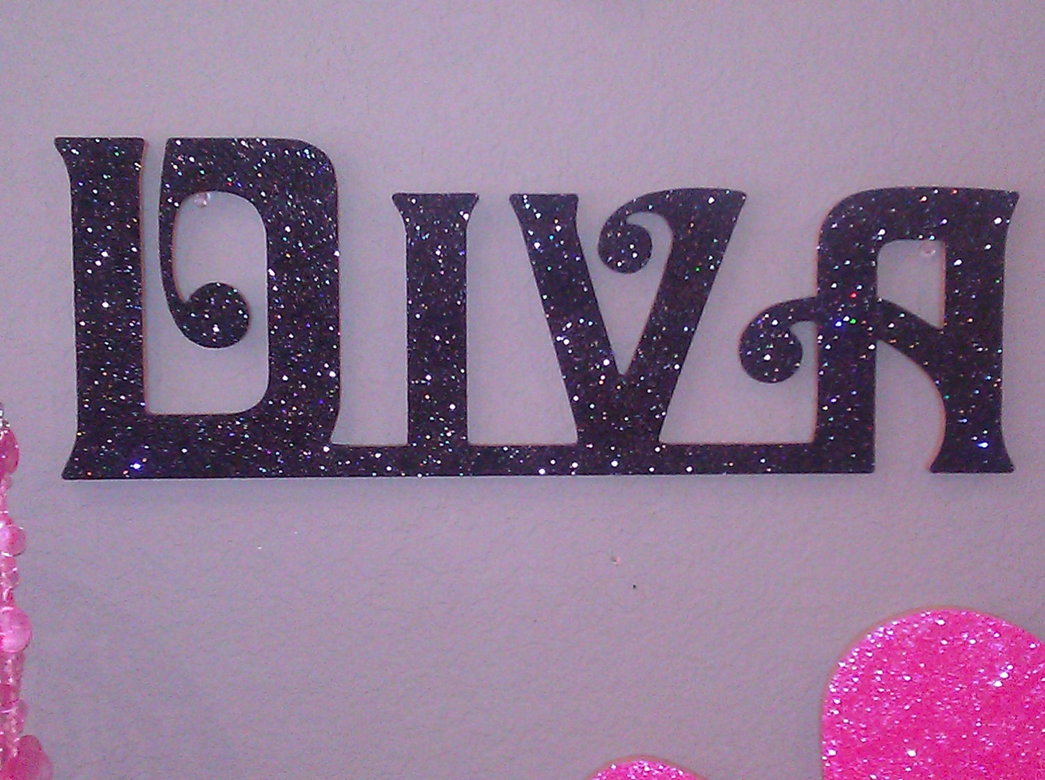 Diva glitter sign