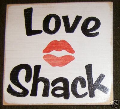 LOVE SHACK Valentines Day Decor Sign Plaque Wood Art HP Kiss