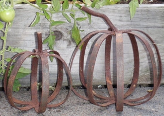 Rustic Fall Metal Pumpkin Pair