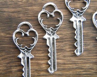Fancy skeleton keys | Etsy