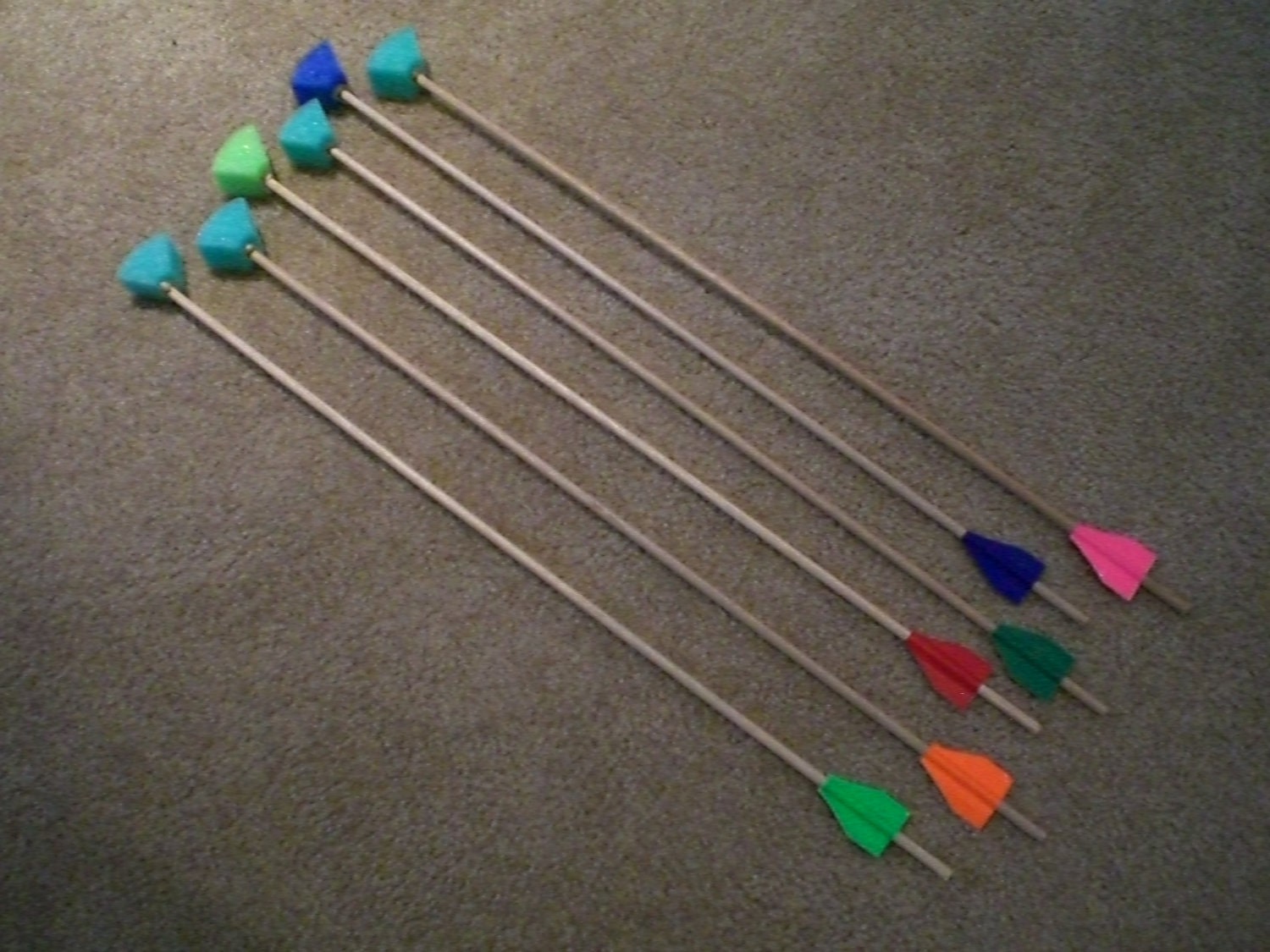 Arrows for kids' toy bow 30 foam tipped pack by PlaySafeToys