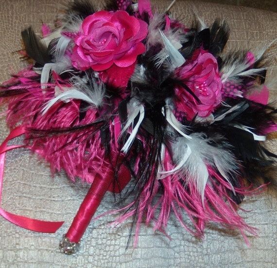 Bouquet de mariée plumes d'autruche & Rose