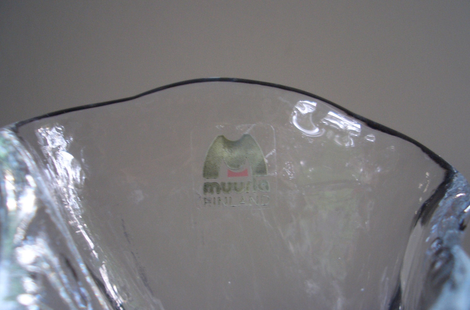 Muurla Finland Ruffled Glass Vase