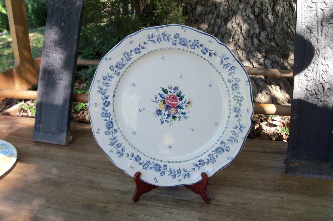 Charger Platter Plate Tablemates Homestead Collection Rose Motif Blue ...