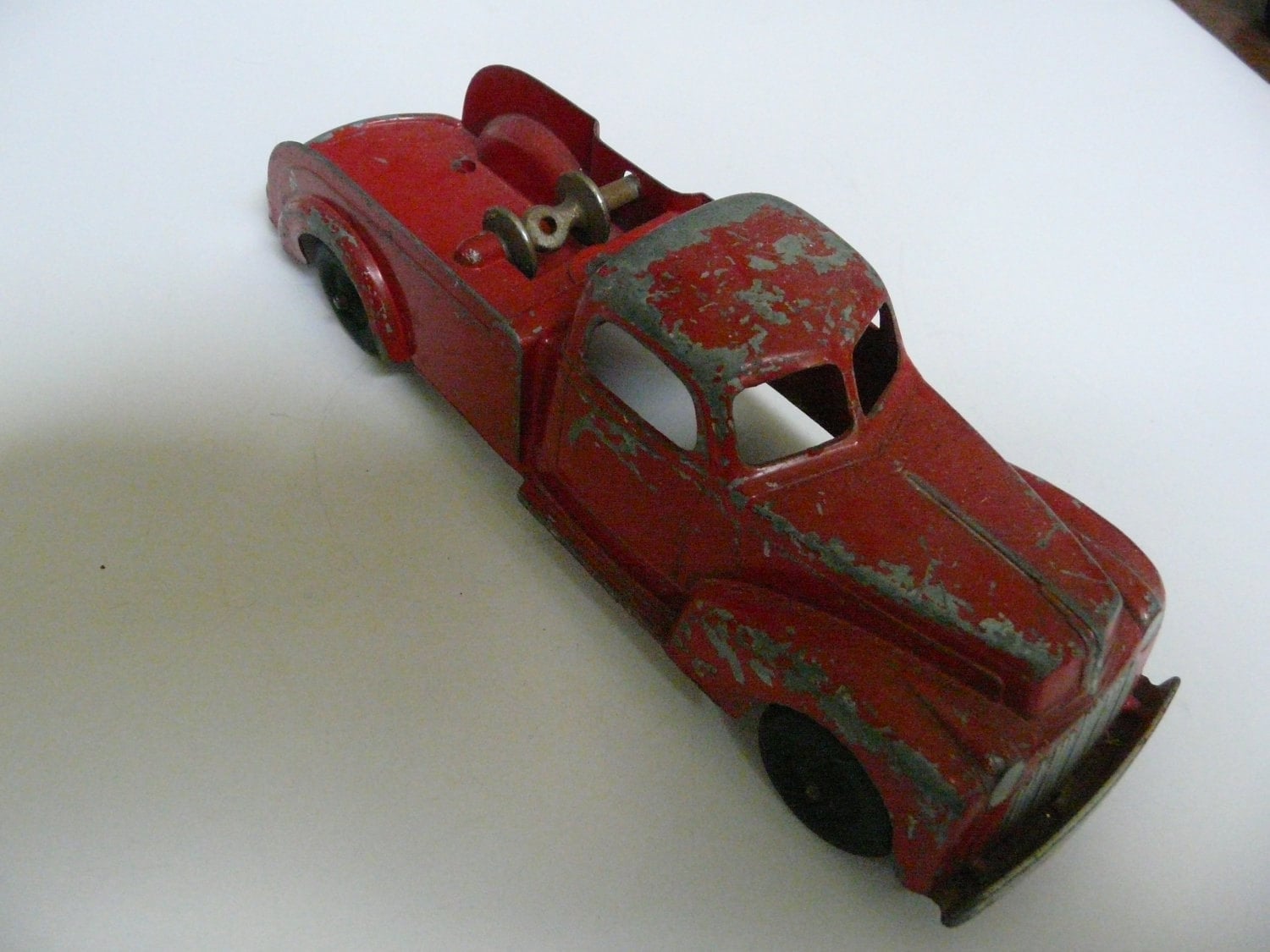 Hubley Kiddie Toy Tow Truck 474