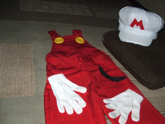 SuPeR FiRe Mario bros. costume on Sz 4 to 12 years
