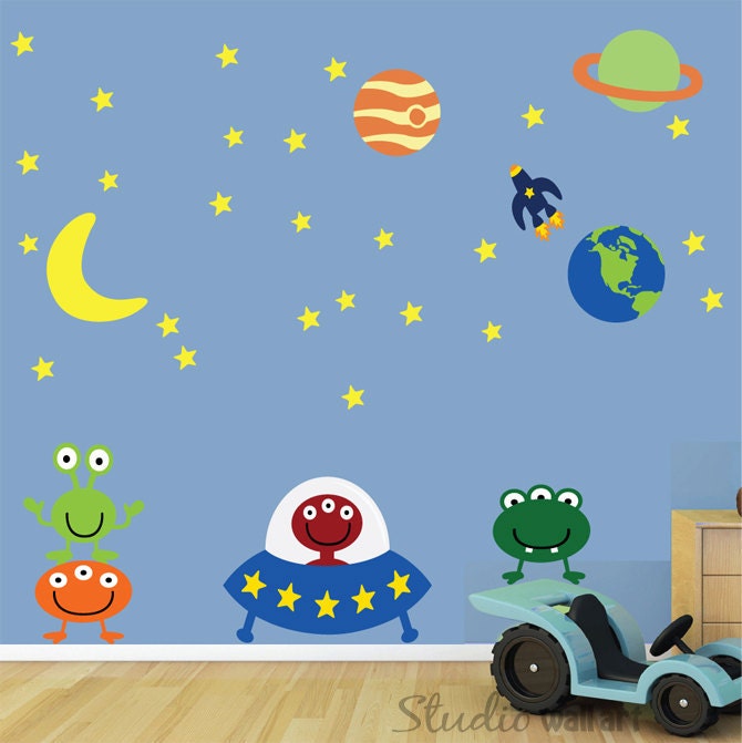 Reusable Alien Wall Decal LARGE Childrens Space Wall
