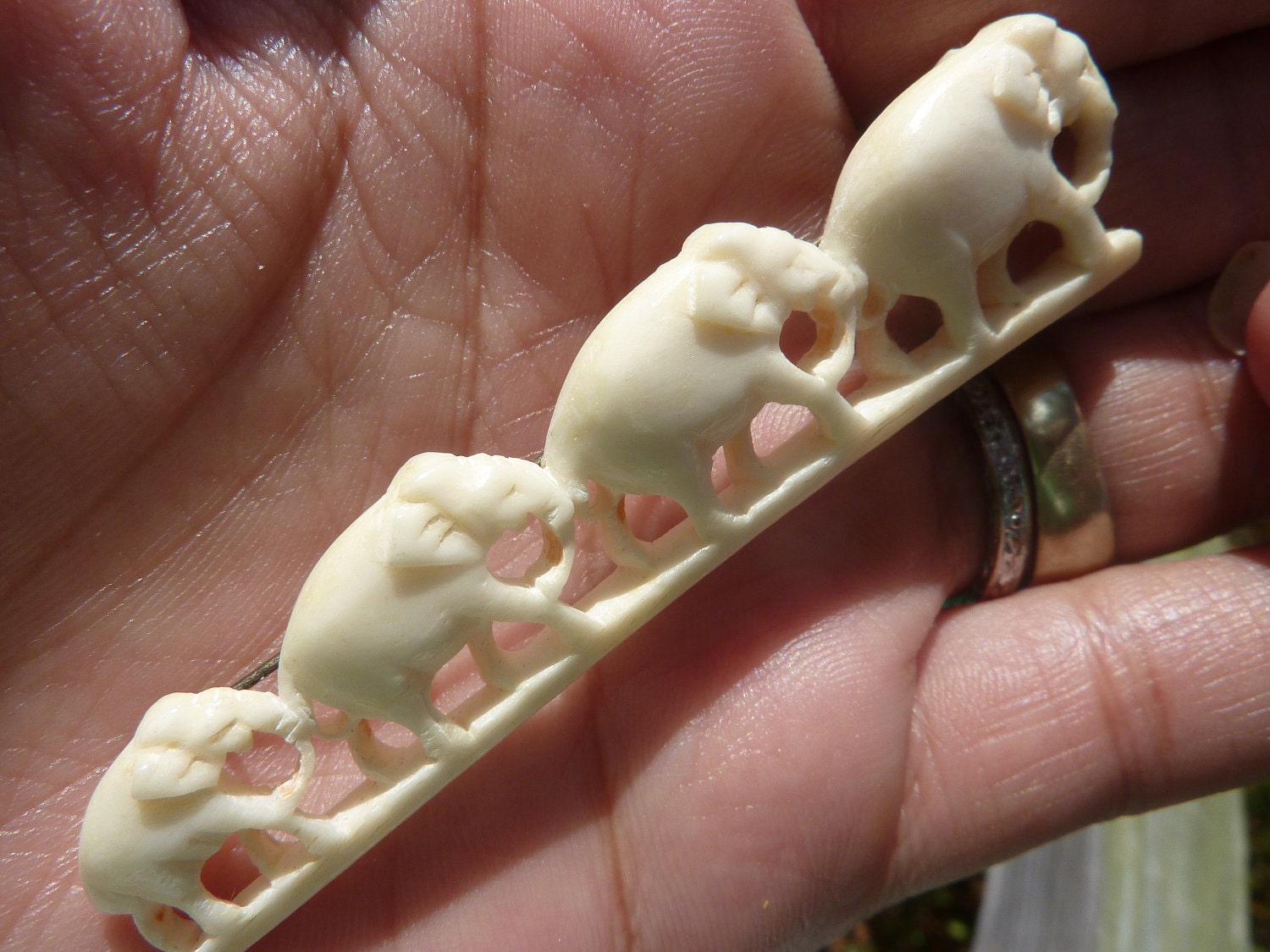 Lovely Ivory Carved elephant brooch pin 1940s