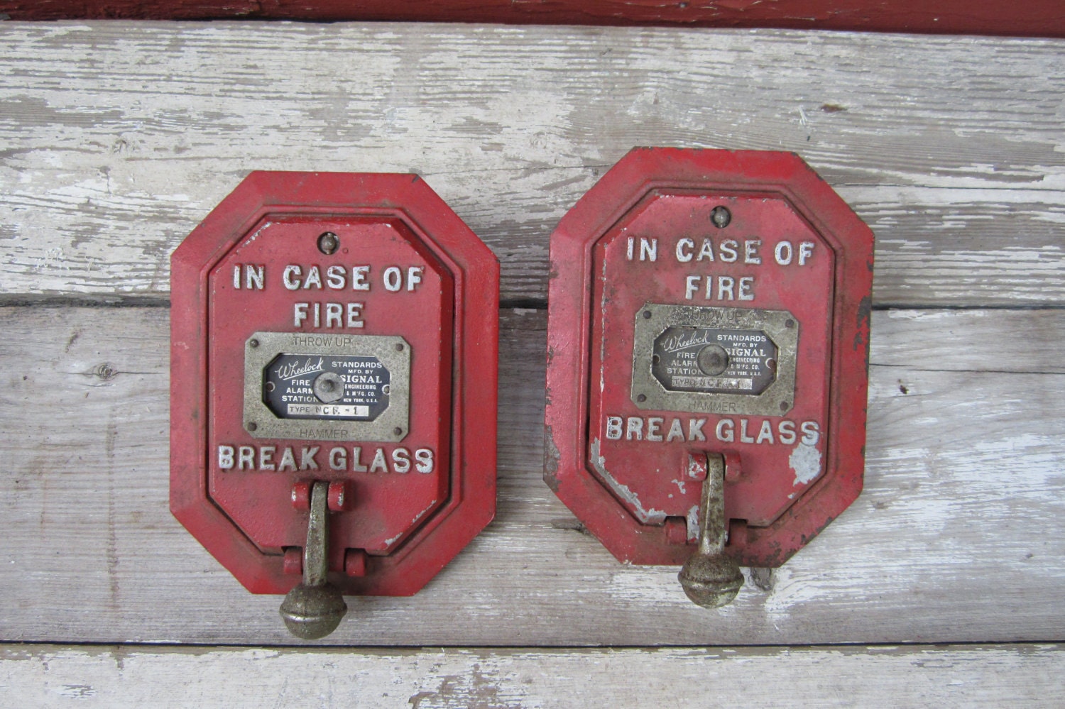 1 Antique Cast Iron Metal Fire Alarm Wheelock Red Metal Fire