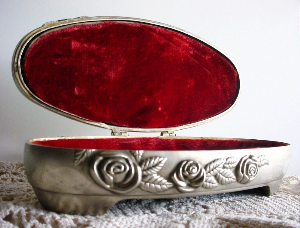 Godinger Rose Jewelry Box Silver Plated Oval Shaped Red