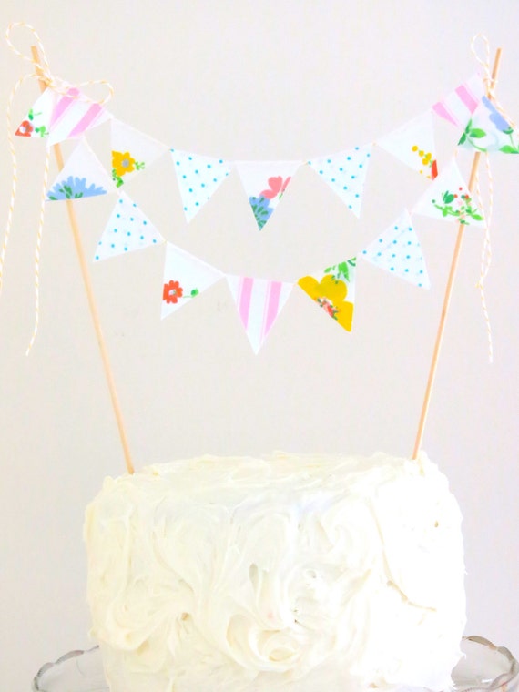 Items similar to Cake Bunting- "Hello Dolly" on Etsy