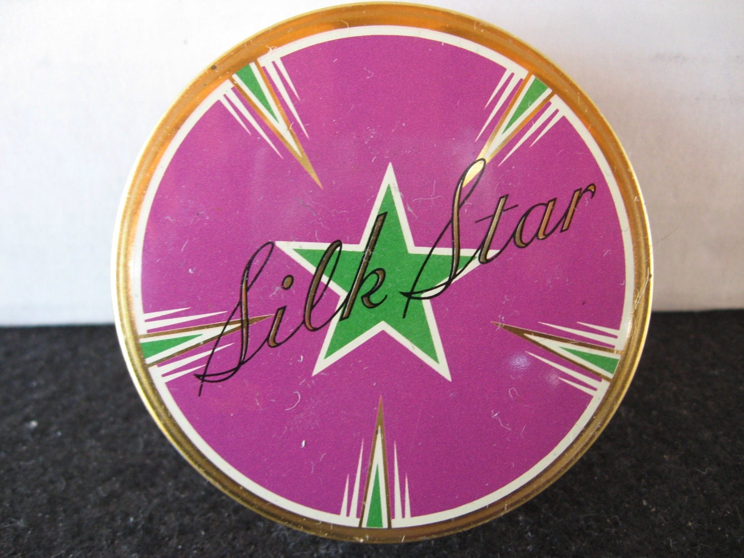 Vintage Silk Star Typewriter Ribbon Tin – oldschooltypers