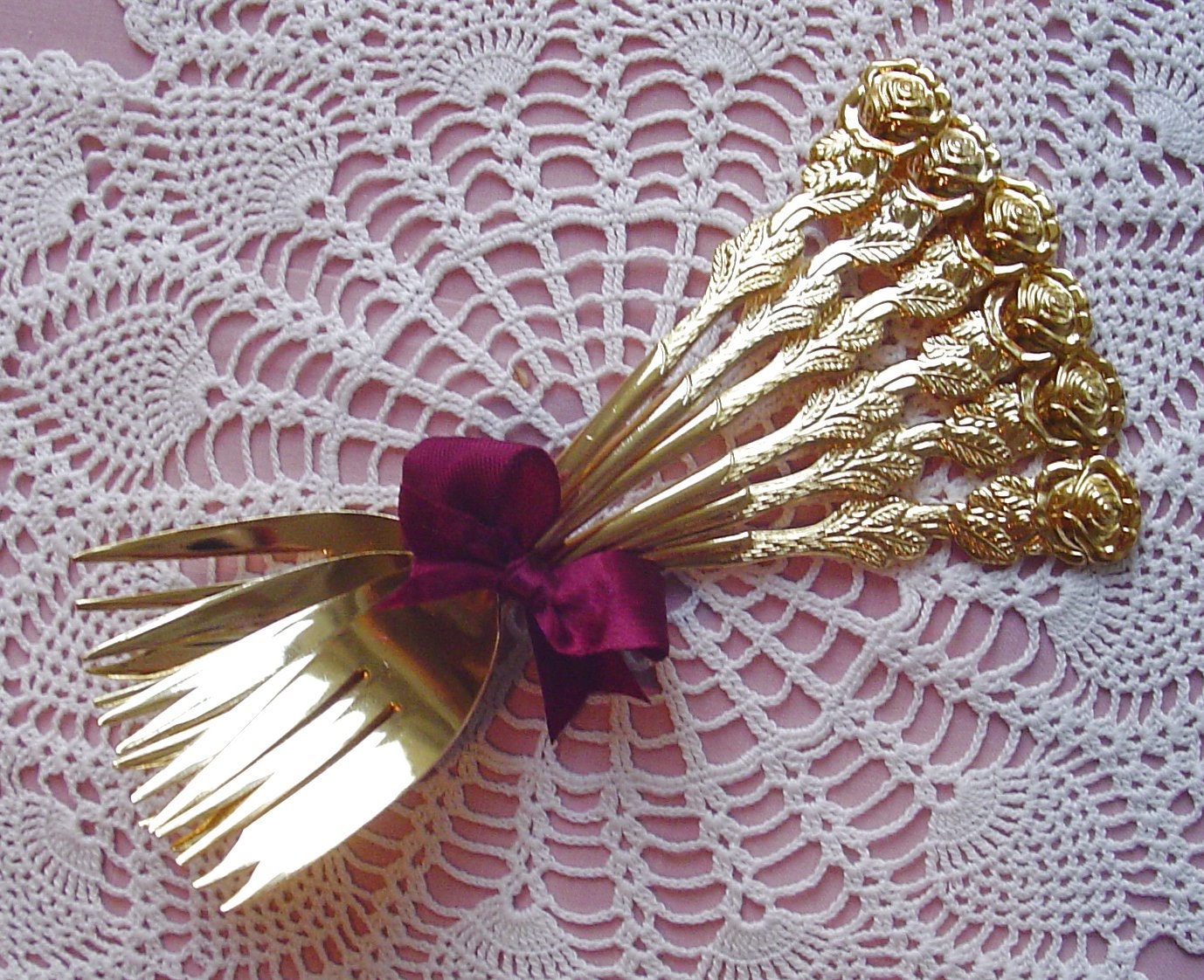 6 Golden Rose Pattern Dessert Forks Ornate Tea Party Forks