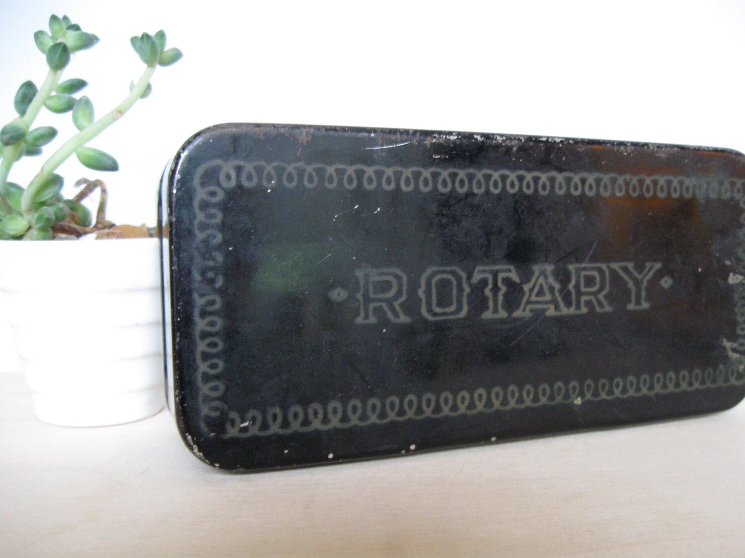 Vintage metal Rotary sewing box and accessories – Haute Juice