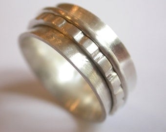 Popular items for rotating ring on Etsy