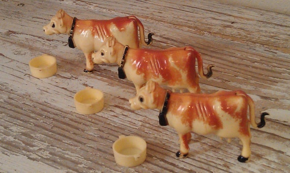 Vintage Mechanical Toy Hard Plastic Cow