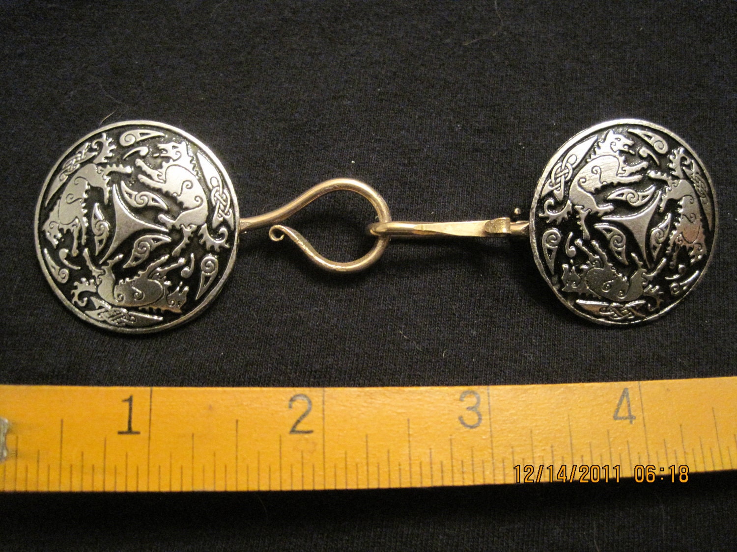 Small Pewter Pin On Cloak Clasp With Celtic Western Wolves