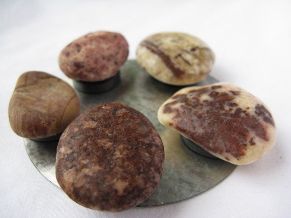 Items similar to beach stone magnets in reds and beige on Etsy