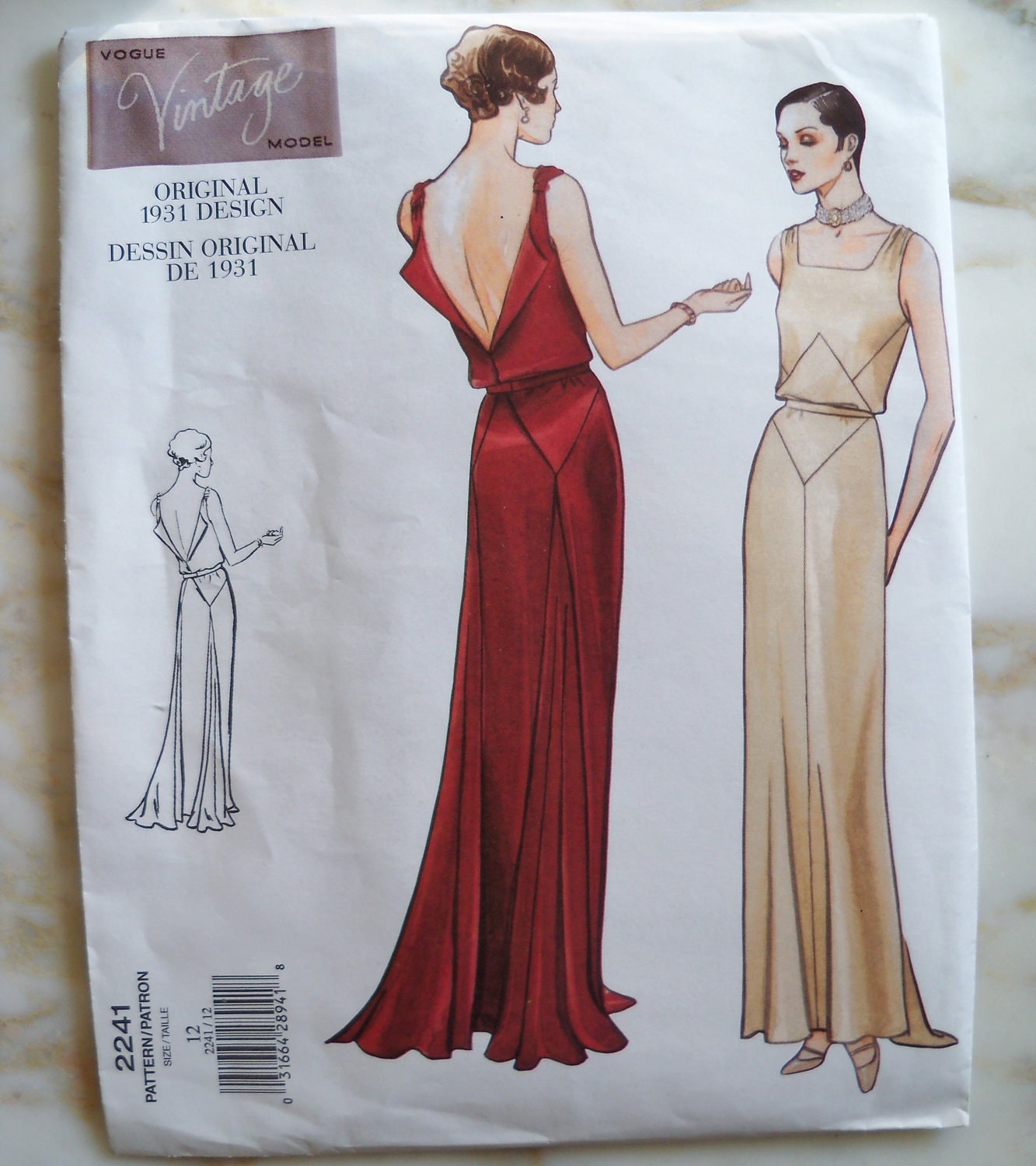 Pattern recommendations for heavy crepe back satin? : r/sewing