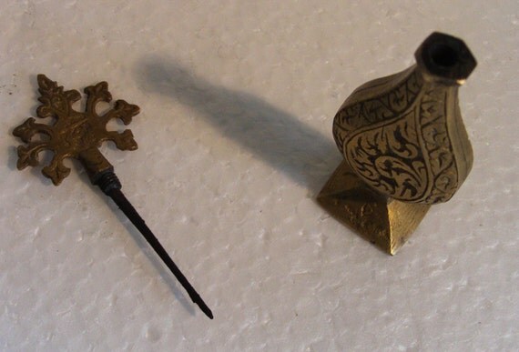 Antique Arabic KOHL BOTTLE SOLID metal brass / bronze eyeliner