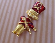 Popular items for nutcracker pin on Etsy