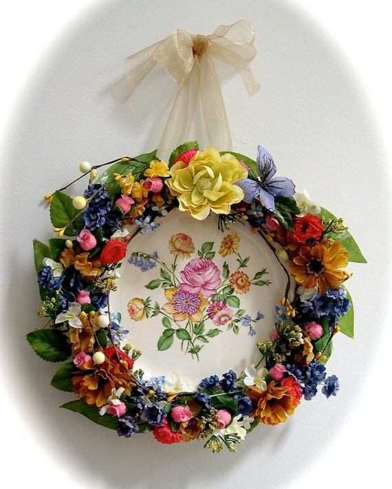 OOAK Floral Wreath with Vintage Plate Center Bouquet